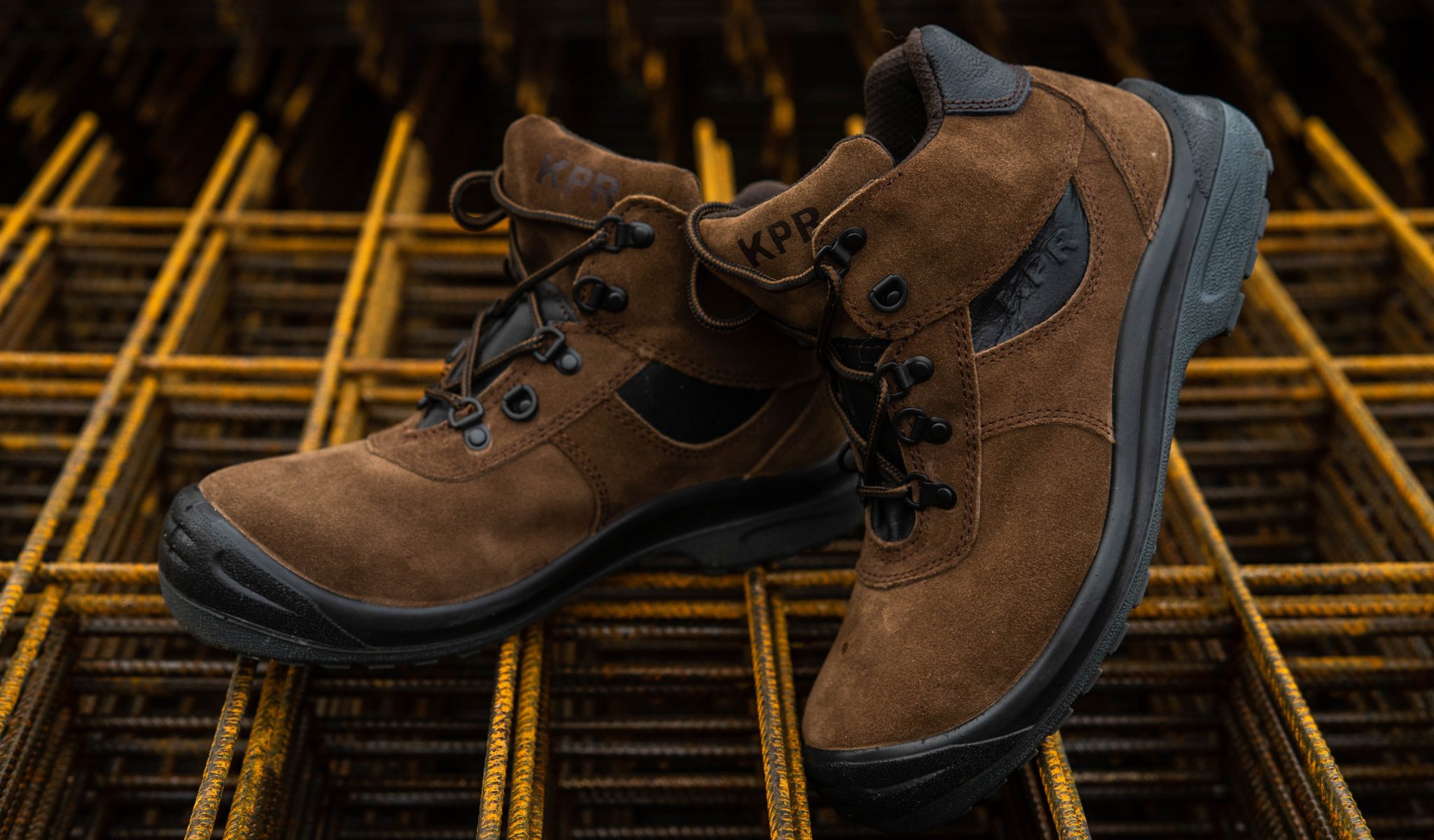 Jual Sepatu Safety King Power KPR asal Kanada di Indonesia